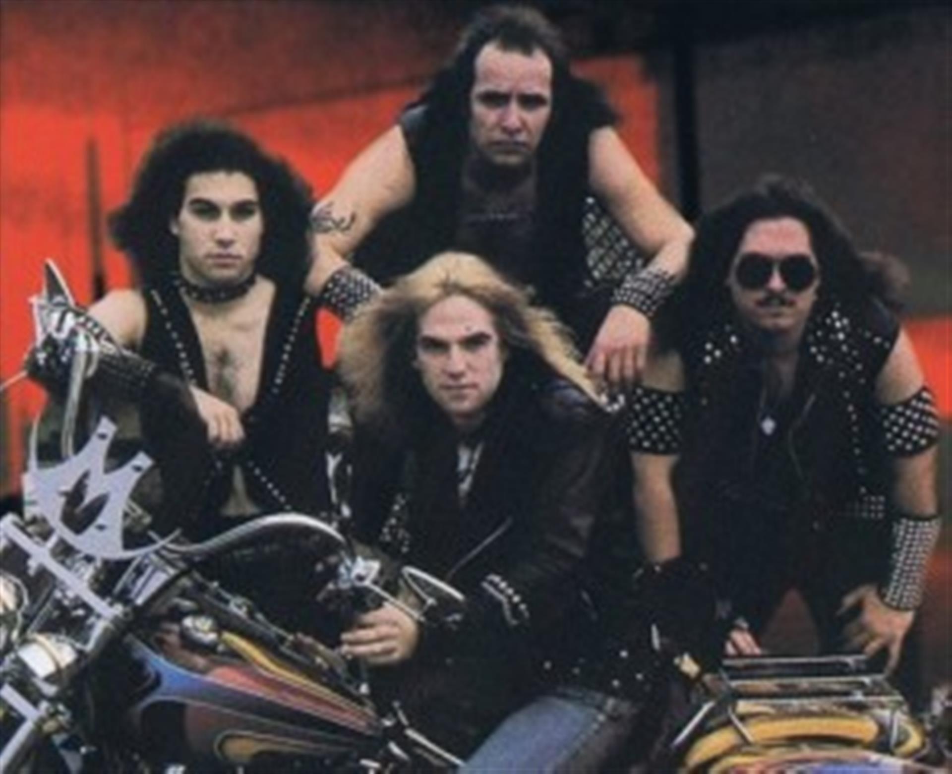 Razor T-Shirts | Official Merch